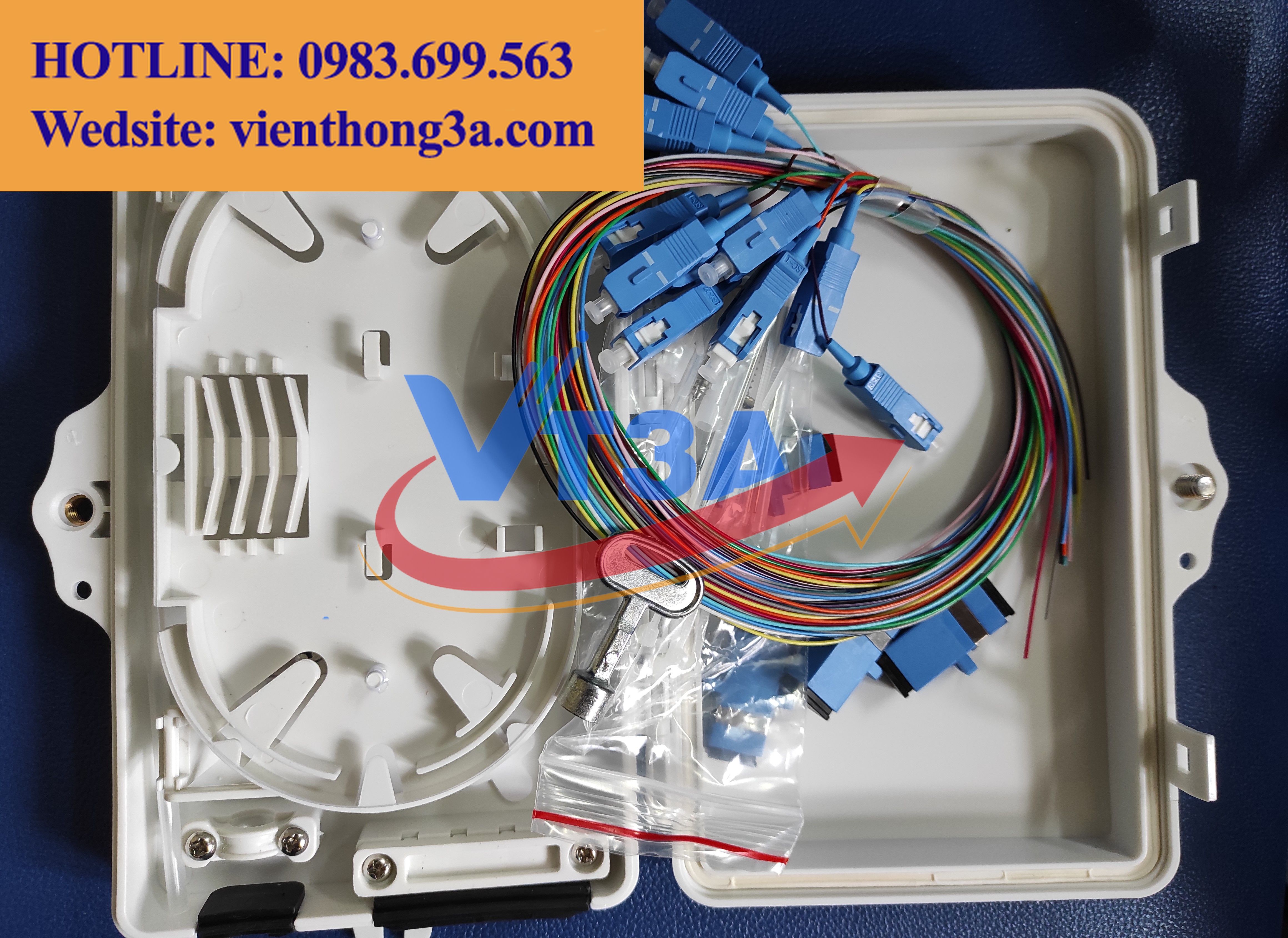 Hộp phối quang ODF 4Fo ngoài trời outdoor Giá tốt sẵn hàng Hà Nội